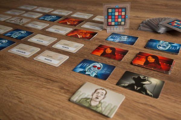 Código Secreto juego de mesa de la editorial Devir